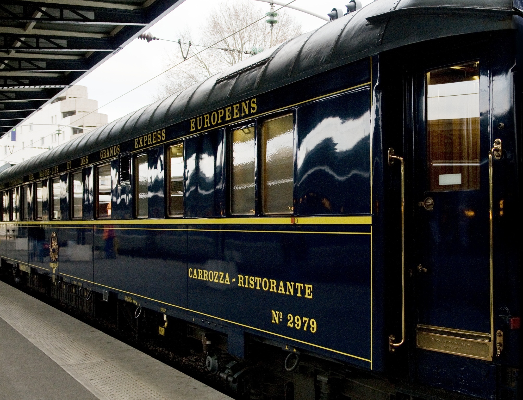L'Orient Express : "Le Roi des Trains, Le Train des Rois" | Mobilier ...