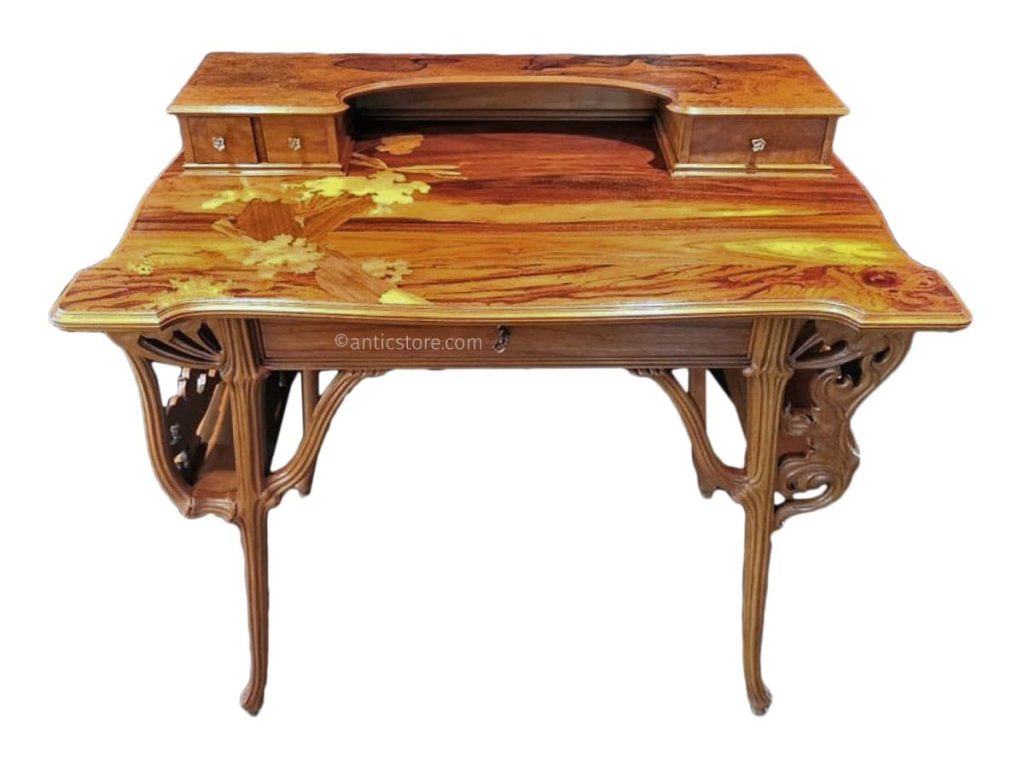 Le meuble Art Nouveau : quelle est l'histoire de ce mobilier qui mêle ...